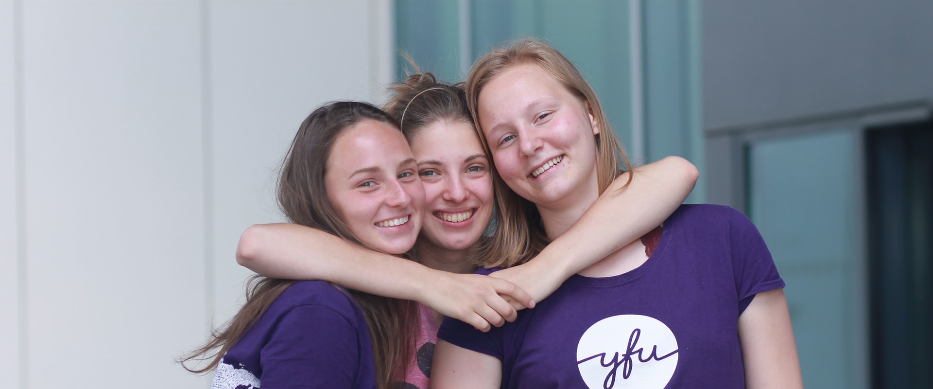 Brochure - Youth For Understanding